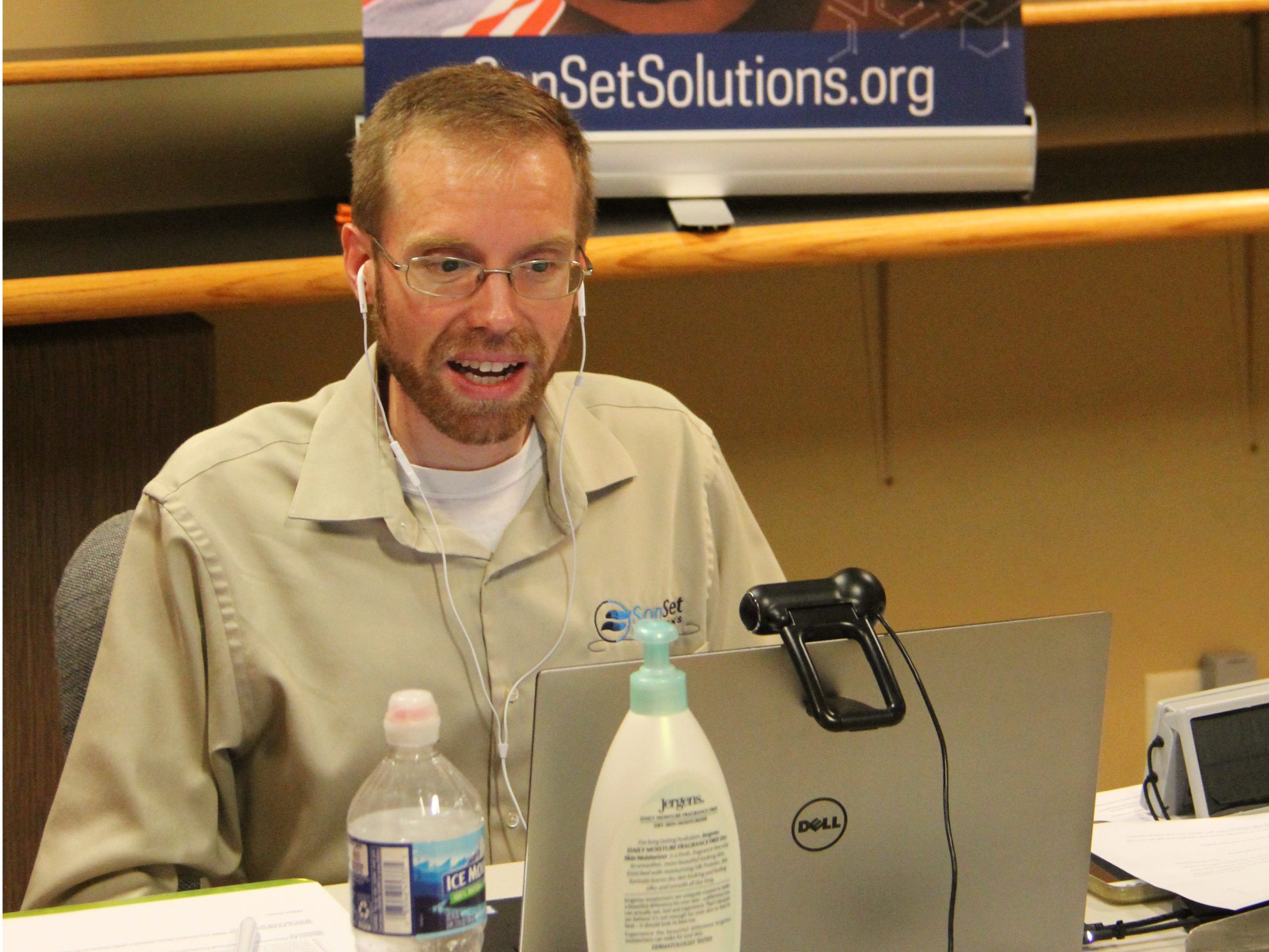 A New Way to Recruit - SonSet Solutions